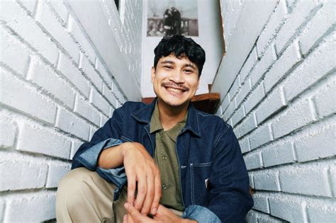 Dillan Zamaita Targetkan Rilis Album 2024 Dengan Single Stand Tall Pophariini