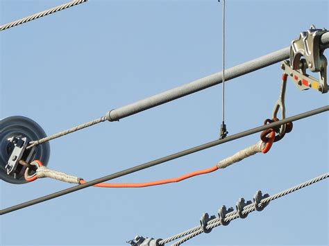変電饋電 き電 通信のもろもろ 732 JR東海 大口径き電吊架線とは