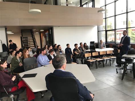 ФЕИТ стана официјален центар за сертификација на Microsoft програми ФЕИТ