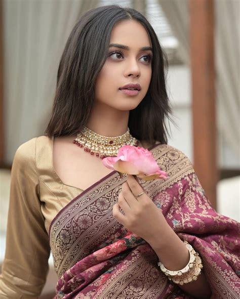 Nithanshi Phool Can Be Sexy As Slutty R Indian Beauties Model