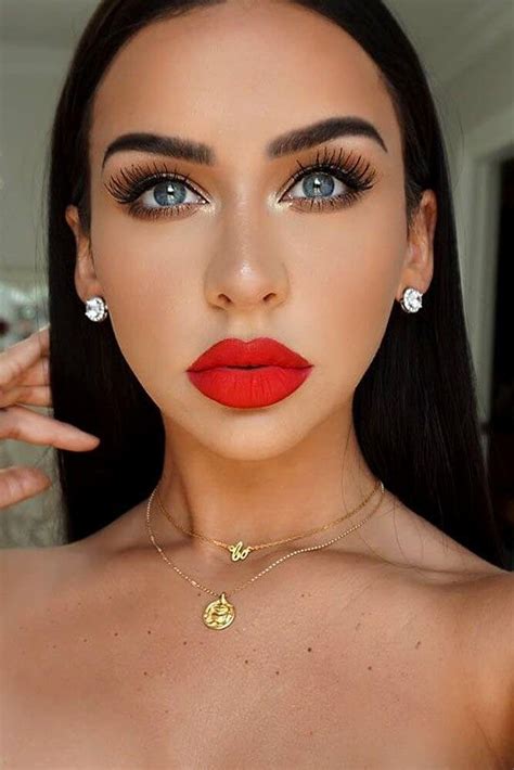 Red Prom Makeup