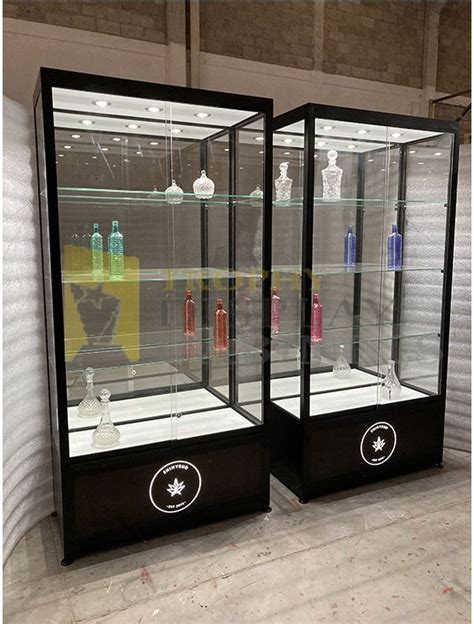 Pin De Trophy Display Cabinets En Trophy Display Cabinets Work