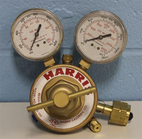 Refurbished Harris SS Hydrogen Gas Regulator