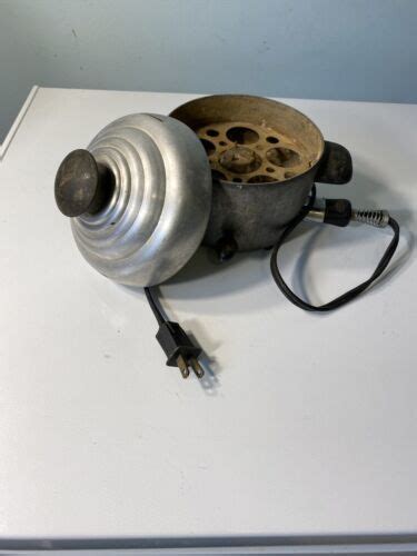 Sunbeam Model E Electric Egg Cooker Vintage Poach Hard Boiled Cooking