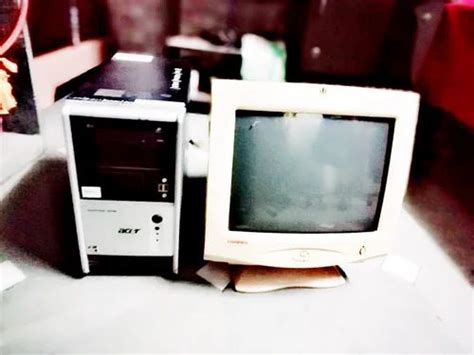 Silver Hp Dual Core Desktop Computer At Best Price In Ahmedabad Id 20380818712