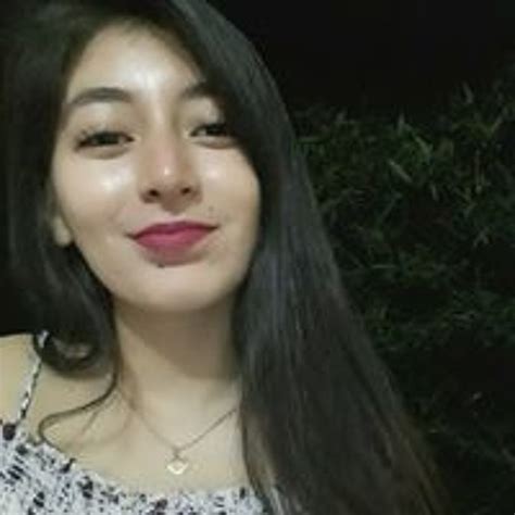 Stream Paola Carrillo Music Listen To Songs Albums Playlists For