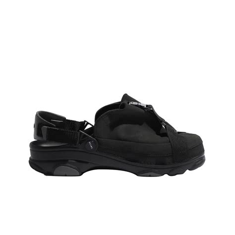 크록스 X 빔즈 코브라 버클 클래식 클로그 블랙 Crocs Kream