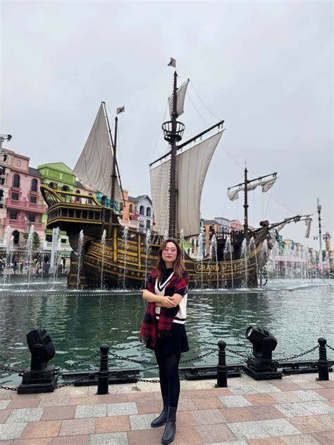 nguyen thi lan anh on linkedin hiring sales saas hrm