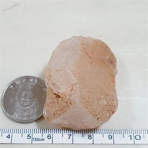 535g 紅膠花 白水晶 礦石 原石 原礦 水晶 收藏 標本 M15z 擴香石 魚缸造景 231 Yahoo奇摩拍賣