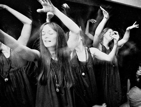 Nirvano As Medium In Darshan Osho News