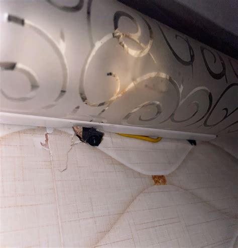 Nữ Sinh Bị Chủ Trọ Lắp Camera Quay Lén Sốc Tâm Lý Lo Lộ Hình Nhạy Cảm