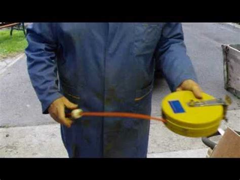 Retractable Hose Reel How It Should Work Youtube