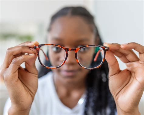 9 Signs You Need New Glasses Vision Direct Au