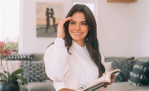 Livia Brito En Qué Consiste El Tratamiento Médico Para Embarazarse No