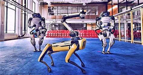 Boston Dynamics Bids Farewell To 2020 With Weirdly Watchable Robot