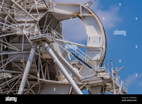 Complex Structure Of A Radio Telescope With Intricate Engineering