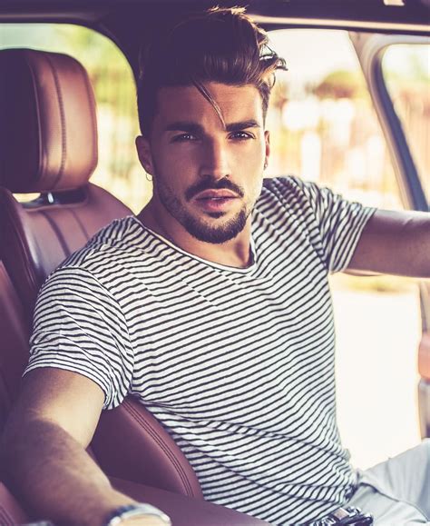 Portrait Photography Men Photography Poses For Men Mens Casual Outfits Men Casual Mdv Style