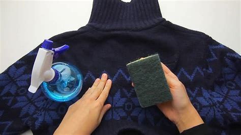 Cómo quitar las bolitas y pelusas de la ropa EspacioHogar