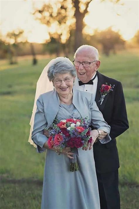 Ideas De Vestidos De Novia Para Prometidas De Más De 50 Años Fiancee