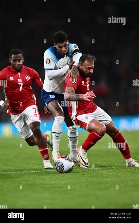 LONDON ENGLAND November 17 Marcus Rashford Of England Steve Borg