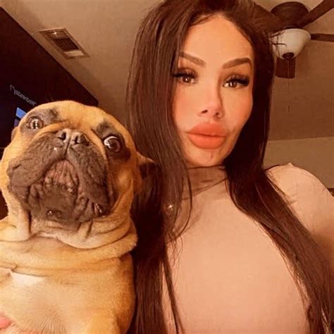 🧿girl 🧿 Norma N Thefrenchies • Threads Say More