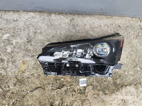 Фара ліва Лексус НХ Lexus Nx 8107078030 1608 550 Передні фари