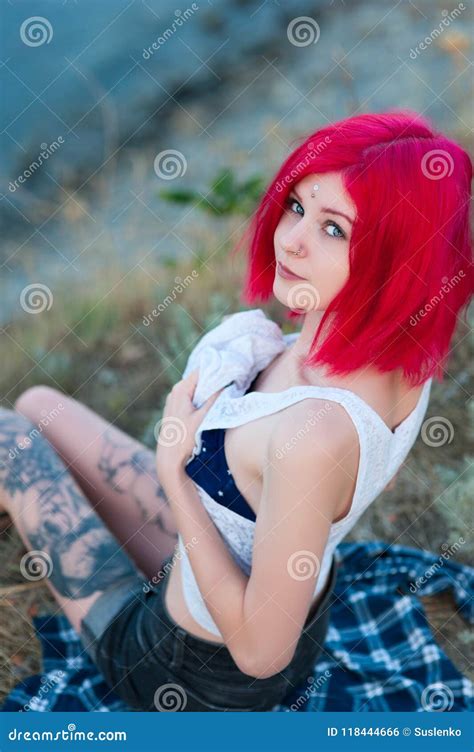 Emo Girl Sexy Telegraph