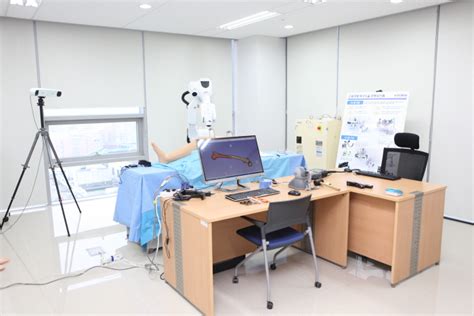 국내 첨단 의료로봇기술을 세계에 알리다 Today 여기에뉴스