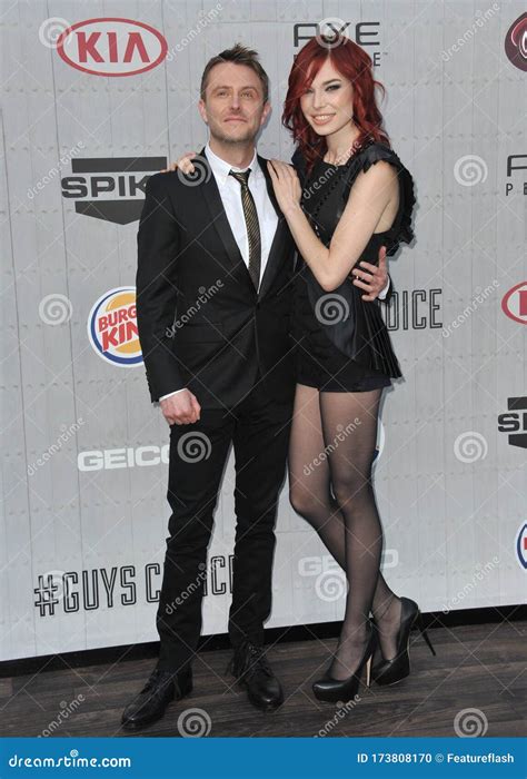 Chris Hardwick Chloe Dykstra