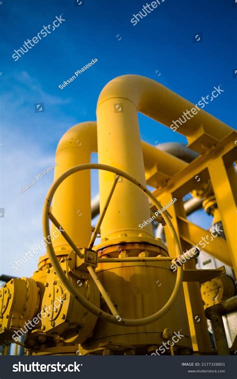 44165 유압밸브 이미지 스톡 사진 및 벡터 Shutterstock