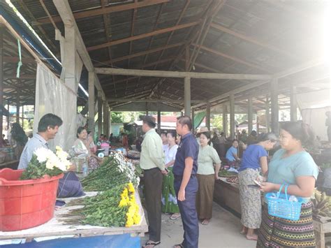 မင်းတုန်းမြို့ စည်ပင်သာယာဈေးတွင် ပလတ်စတစ်အိတ်မသုံးစွဲရေး လှုပ်ရှားမှု