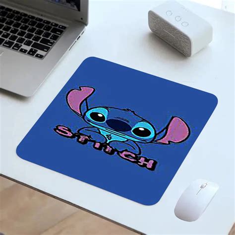 Stitch Kawaii 작은 마우스 패드 게임 액세서리 Gabinete Pc 게이머 컴퓨터 책상 매트 노트북 키보드 마우스