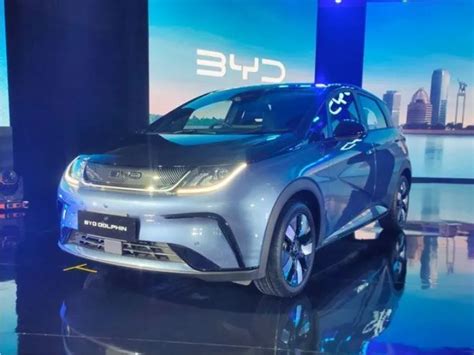 BYD Belum Mau Ungkap Harga Mobil Listrik Dolphin Ini Alasannya Espos