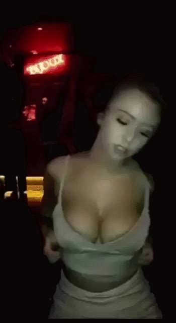 69rulez1991 S Jiggly Tits Pin 56063897