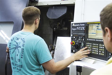 Nakamura Tome Super Ntjx Многоцелевой двухшпиндельный токарно фрезерный ЧПУ центр 120