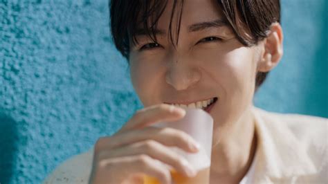 内村光良、天海祐希、今田美桜、目黒蓮 出演『キリンビール 晴れ風』新tvcm「晴れ風 名前は晴れ風」篇 エンタメラッシュtv