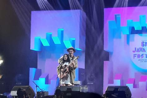 Hari Ketiga Java Jazz Festival Romantisnya Endah N Rhesa Bikin Penonton Melting