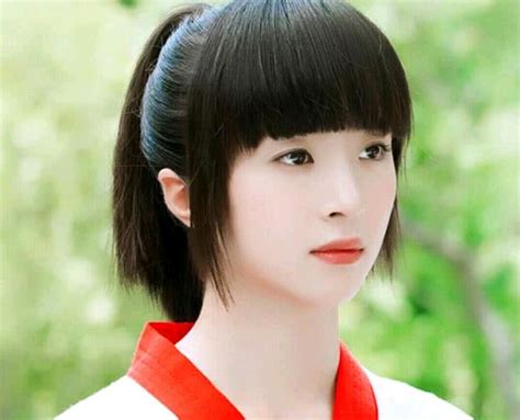 《旋风少女》演员5年变化，戚百草不温不火，配角的她美到不敢认！ 哔哩哔哩