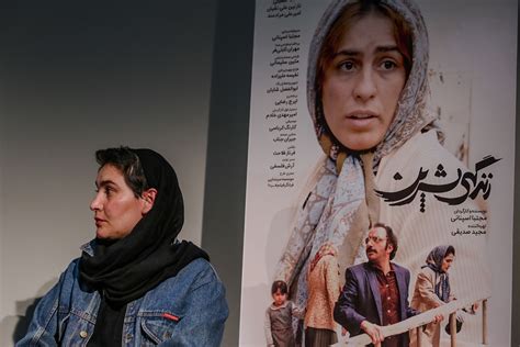 هنر و تجربه نشست نقد و بررسی فیلم سینمایی زندگی شیرین