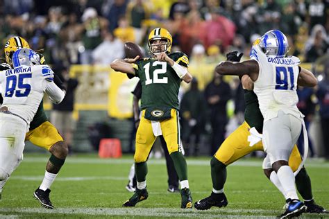 Lions Vs Packers Sunday Night Football Finale Open Thread Canal