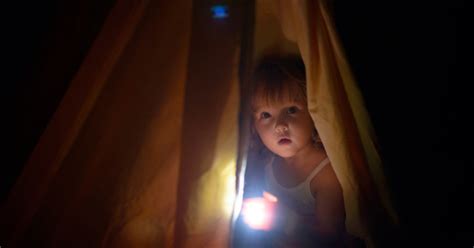 몸 마비되고 눈앞에 귀신…‘가위눌림 어떻게 대처하나