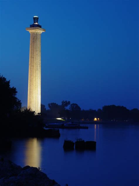 Pin By Julia Gray Carswell On Travel Lighthouses In The Us Put In