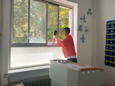 校团委组织开展“我为同学做件事”专题志愿服务活动 甘肃工业职业技术学院学生会