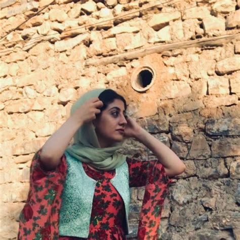 تیوال نسا خانی