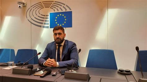 Новаков от Страсбург Румъния получи одобрение от европейските