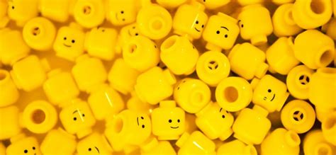 Spotting fake LEGO? : lego
