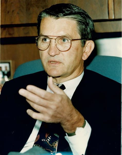 Former Martins Ceo Robert Bartels Sr Passes Away