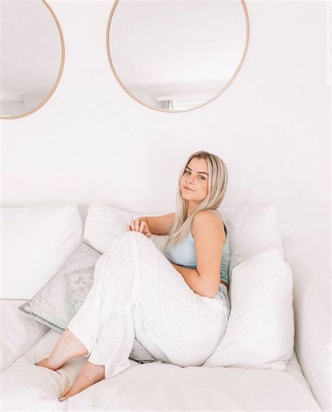 Pin By Linda Jimenez On Anna Seavey Gal Celebrities Women