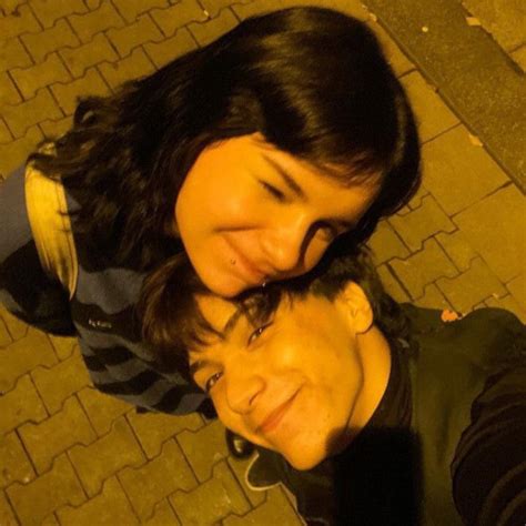 Stream صعبه لو من عندي حبيب اضيعه By M6lob Listen Online For Free