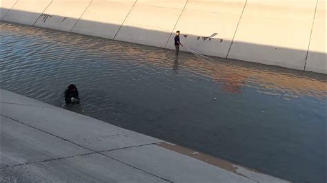 صید سمک فی کانال نی شکر الاهواز Youtube